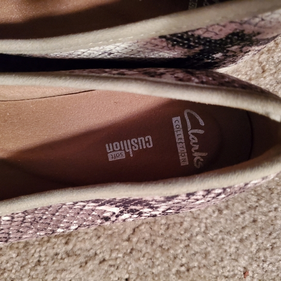Clarks | Shoes | Clarks Snake Skin Canvas Print Loafer | Poshmark